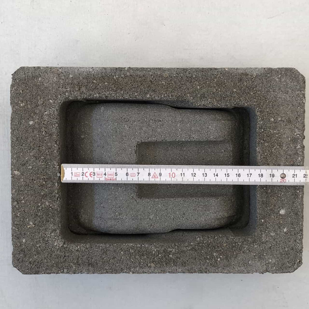 Schornsteinklappe aus Beton – Kaminladen